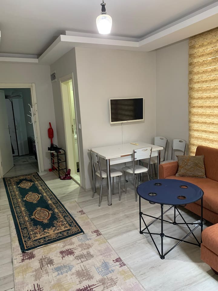 Atakum Körfez De 1+1 Daire Tramvaya 100 Metre - Atakum