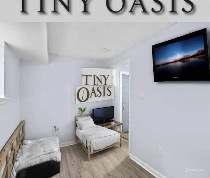The Tiny Oasis - Baltimore, MD