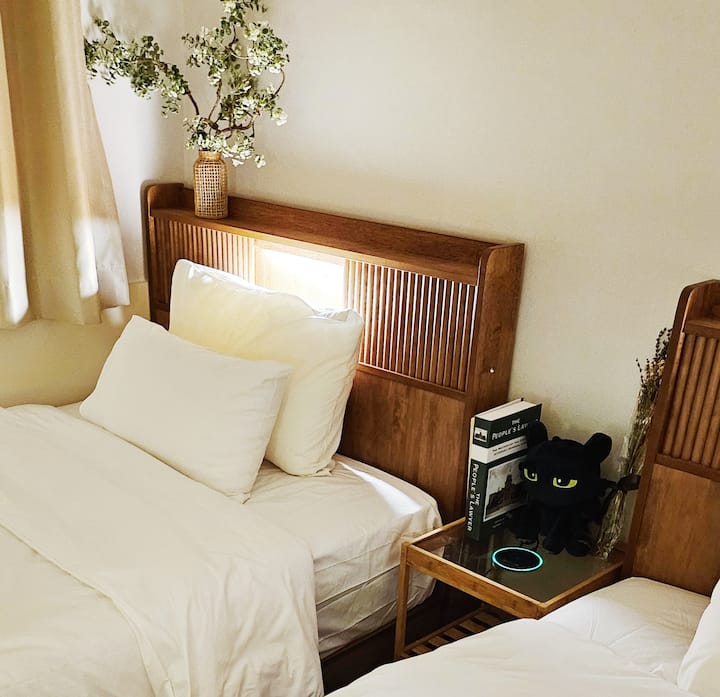 [406' Hotel 아미] 트윈룸/부평문화의거리/아늑한 감성숙소/무료주차/부평역7분 - 송내동