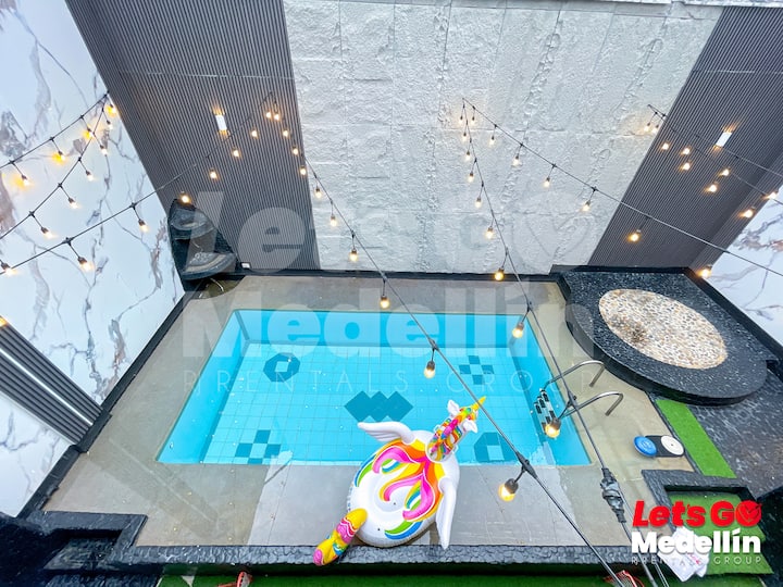 Nueva Villa Con Piscina Privada 17 Min Poblado - Medellín, Colombia