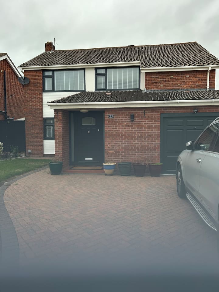 Beautiful Area 
Unique Location - Southport