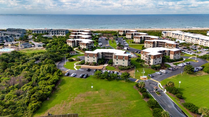 Seaside: First Floor - Steps To The Sand - Pool - Atlantic Beach, NC