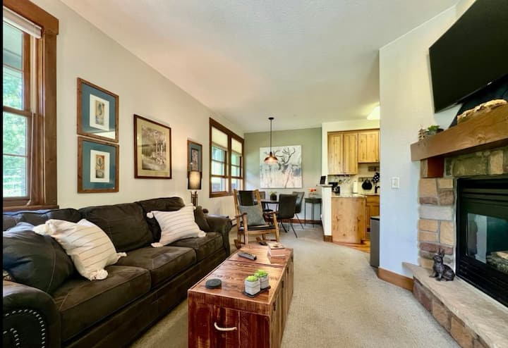 Cozy Mountain Retreat – Minutes From The Slopes - Granby, CO
