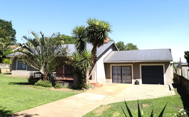 Sleep-a-lot - Piet Retief