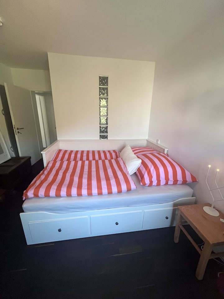 Central Nuremberg, Bright & Private Single Room - Nuremberg