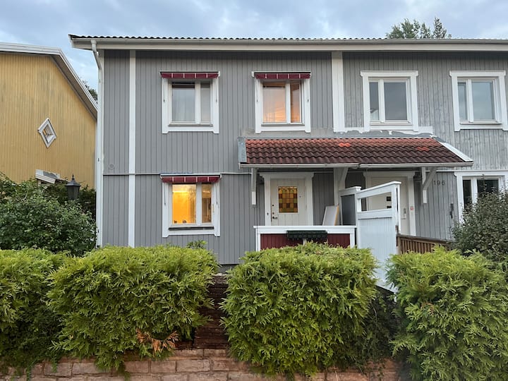 Familjevänligt & Enkelt - Sollentuna