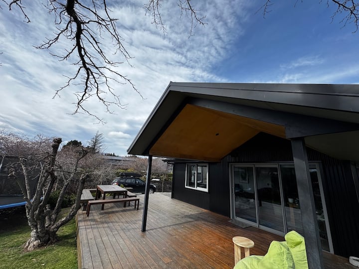 Family Home Available To Rent Over Summer - Wanaka