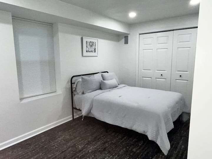 Smyrna Hideaway Unit B - Smyrna, GA