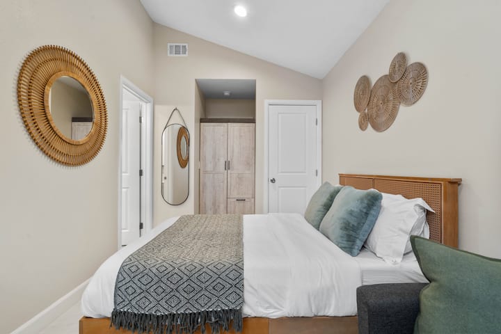 Chic & Cozy 1br/1ba Guest Suite In Oc - Garden Grove, CA