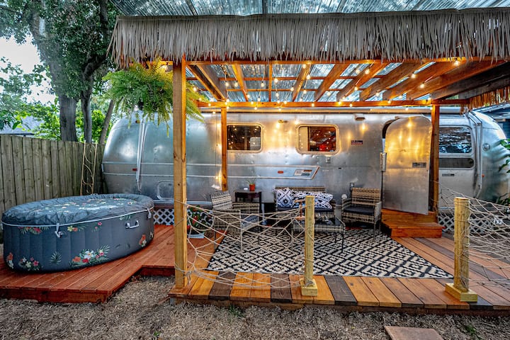 /Tarzan's Airstream Retreat/ - Tampa, FL