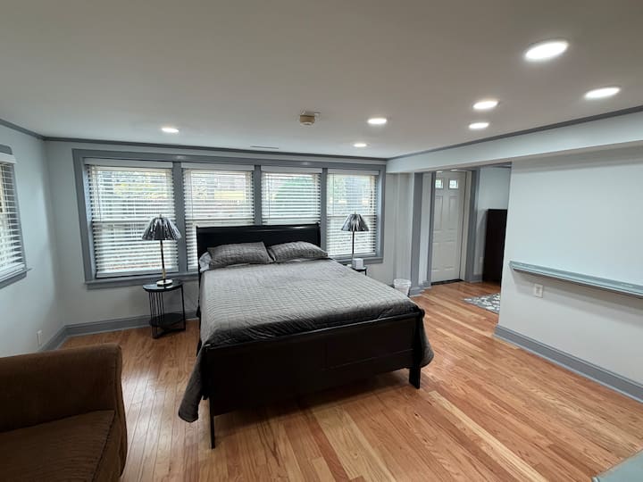 West Orange Getaway - Chatham, NJ