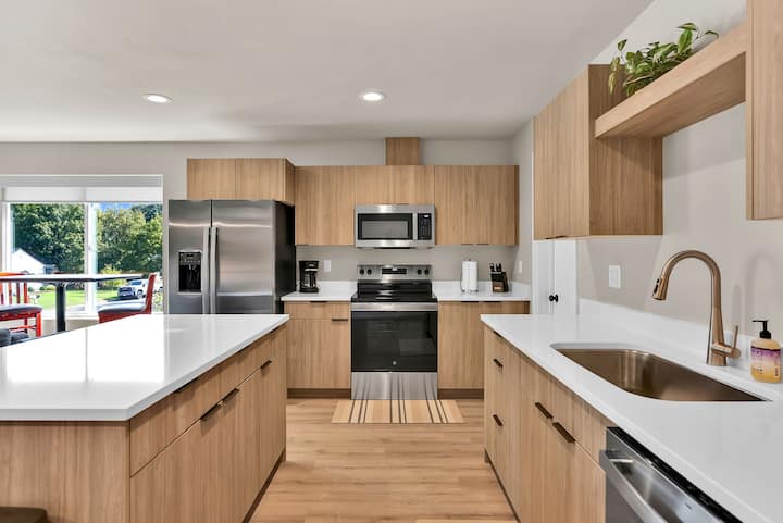 Lakeside Stay • Downtown Cda - Coeur d'Alene, ID