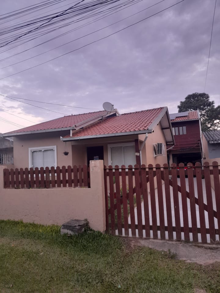 Casa Na Costa Do Moçambique. Rio Vermelho. - Florianópolis