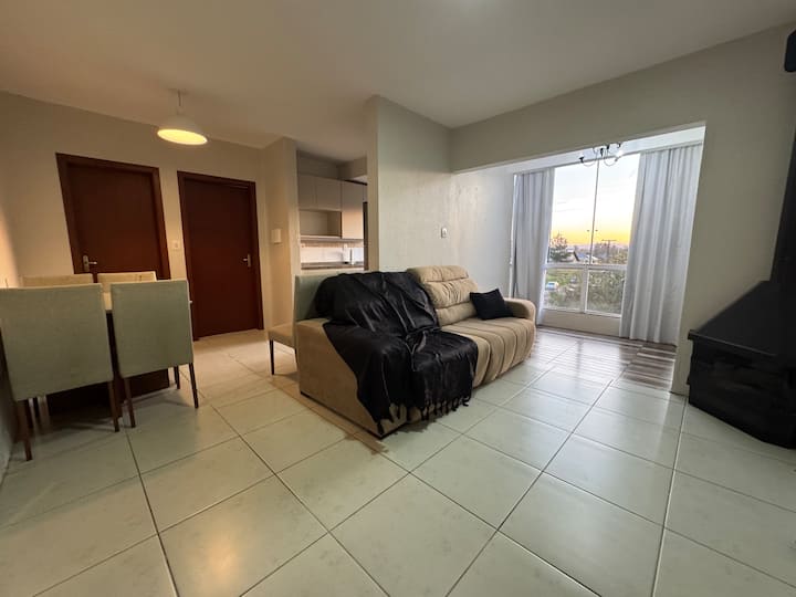 Apartamento Com Lareira Próximo à Universidade - Santa Cruz do Sul