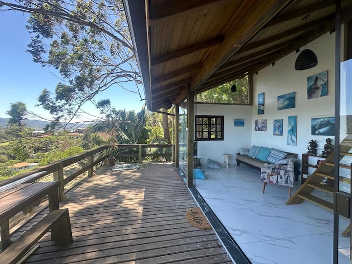 Casa Com Uma Bela Vista Na Praia Da Ferrugem - Garopaba