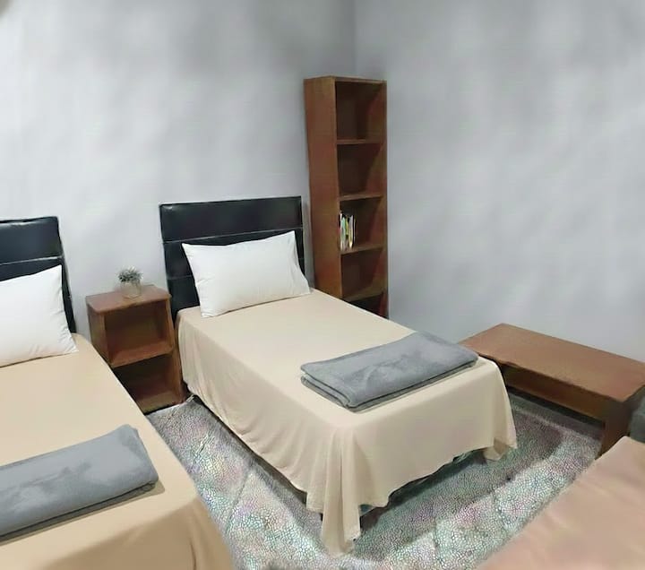 Eine Einzimmerwohnung In Der Altstadt Von Asuncion - Paraguay