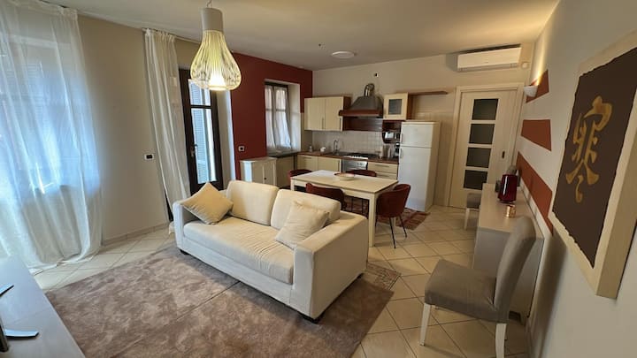 Casa Vacanza Via Acqui - Alba