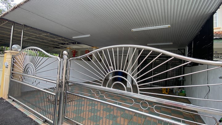 Kimcy House 
Female Master Room Own Bathroom - Kulim