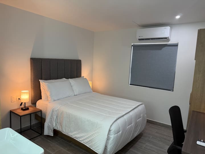 San Jerónimo Suites / Habitación #205 - Monterrey