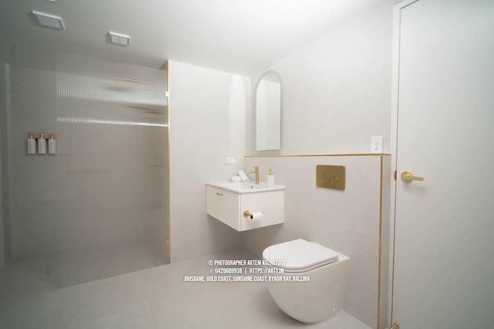 Apartment In Surfers Paradise - Broadbeach