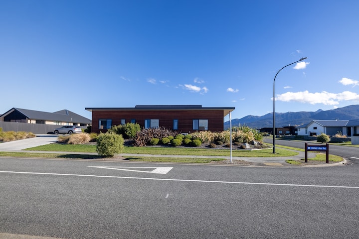 (7)lake Te Anau 100m Exec Apt Lake/mountain Views - Te Anau