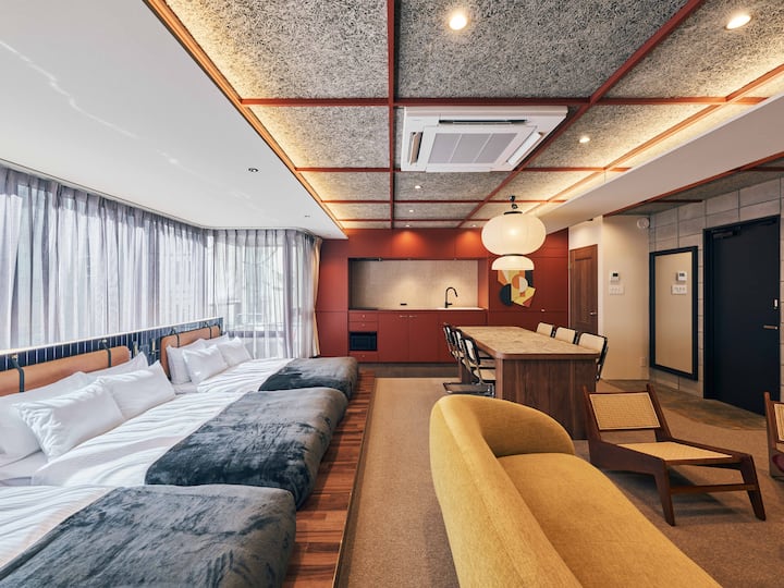 Huge Living For Groups / Washer/dryer/iron - Umeda