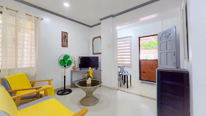 Little Gem Apartment B - Malay