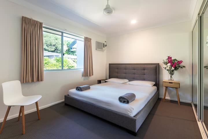 Sunset Waters 2bedroom Premium Sleeps 5 With Buggy - Hamilton Island