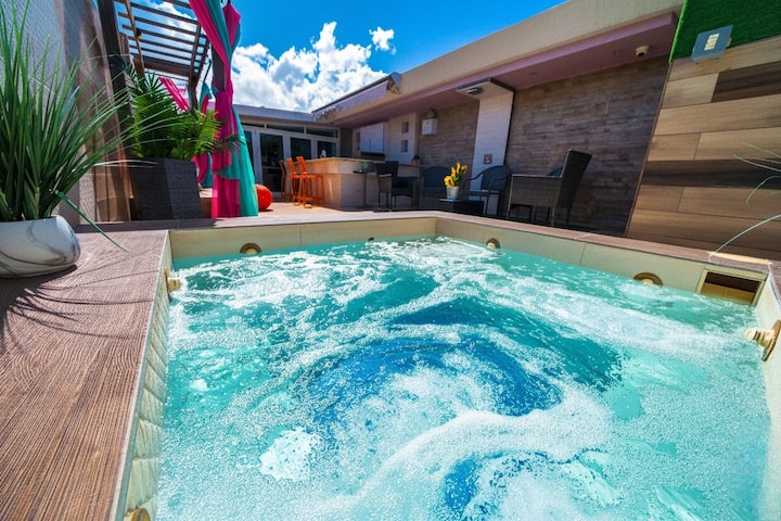 Luxury Escape-jacuzzi-bbq-solar Power-3 Mins Beach - San Juan