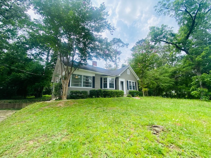 Magnolia Hill | Retreat In Meridian Mississippi - Meridian, MS