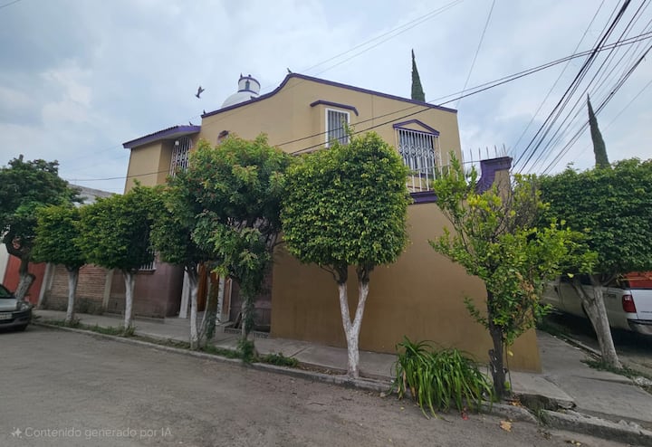 La Casona Deluxe - Celaya