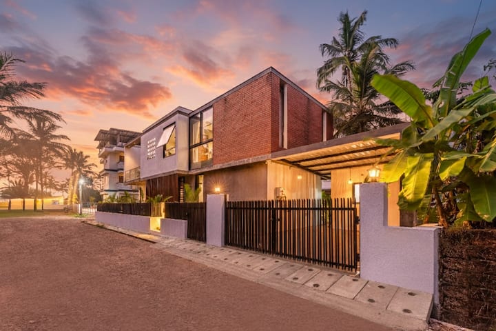 4bhk| Luxe+pvt Pool |Stayvista| Arabella @Colva - Colva