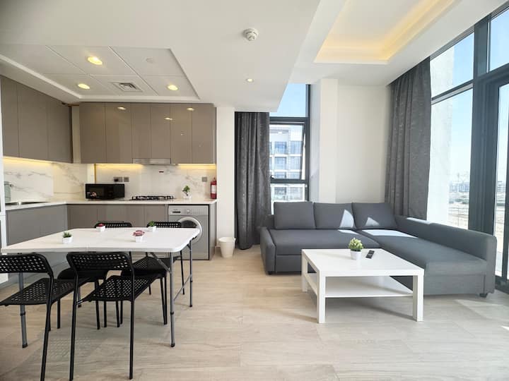 Relax & Enjoy Modern Comfort - ドバイ