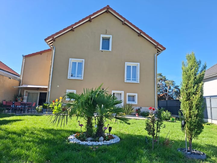 Maison A La Campagne - Lapalisse