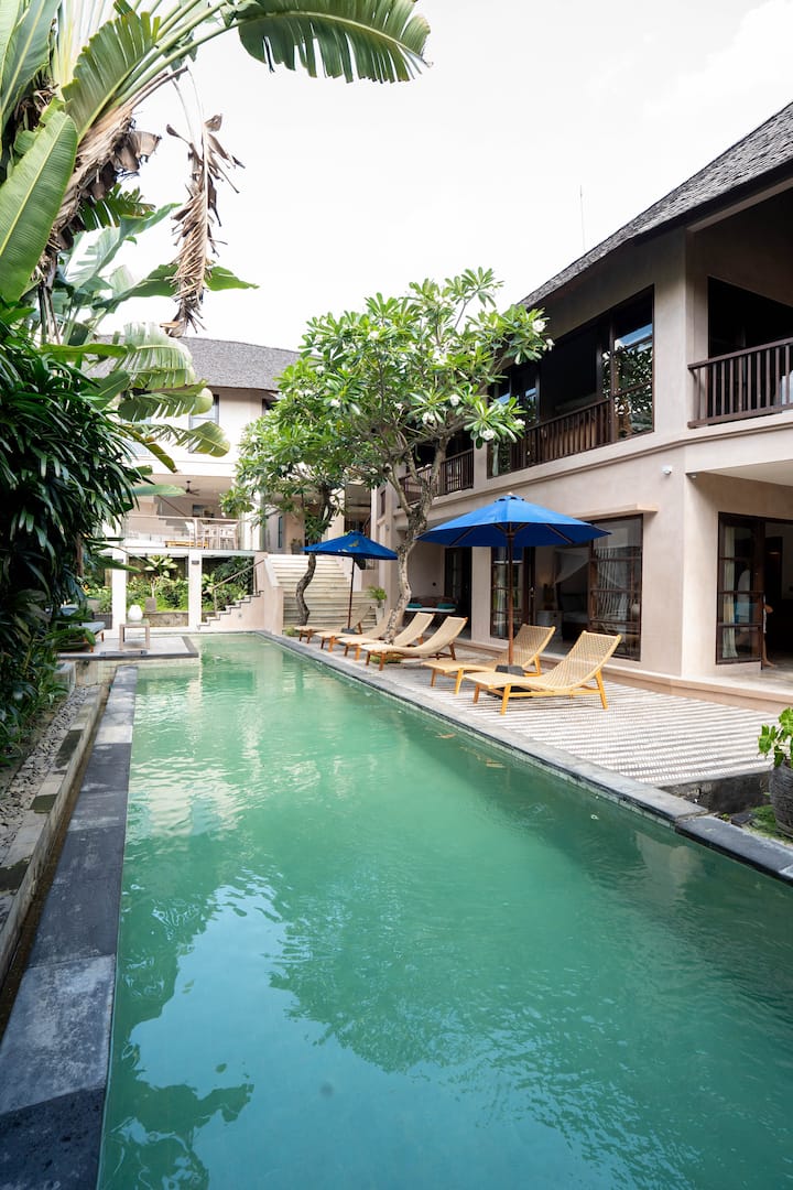 Luxury 5 Bedroom Villa - Near Canngu And Seminyak - Bali