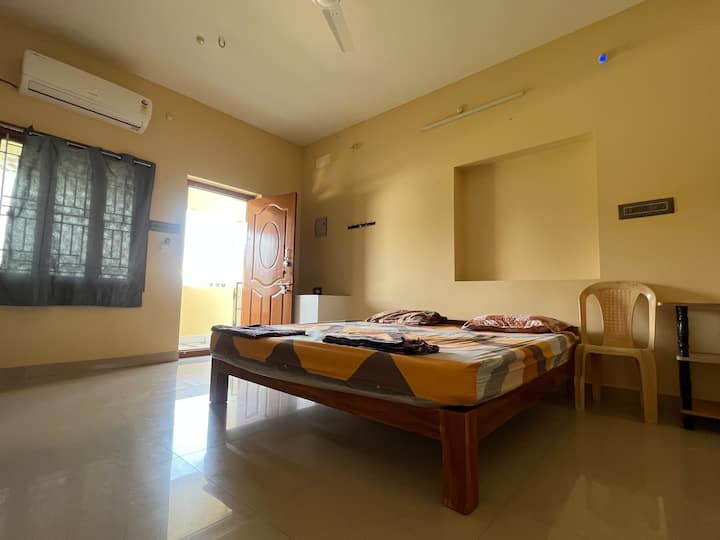Geetham Homestay-unit C(srirangam/thiruvanaikovil) - Tamil Nadu