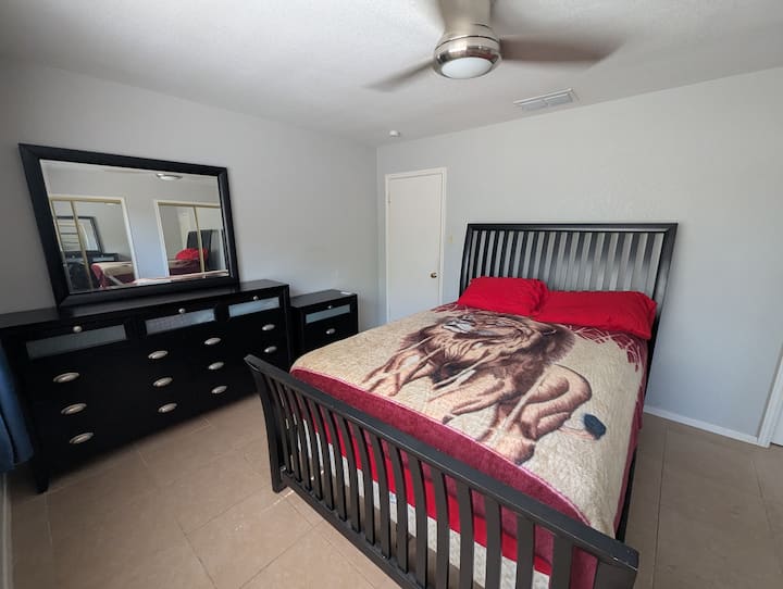 3 Bedroom, 2 Bath Near Katherine Fleischer Park - North Burnet - Austin