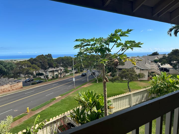 Enjoy Ocean View And Refreshing Breeze. Second Fl - Ewa Beach, HI