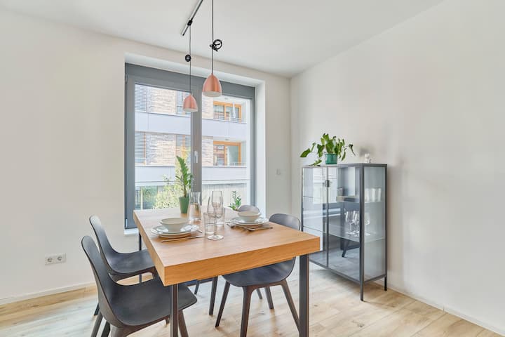 2022 New Apartment, Furnished 2024 - Mannheim