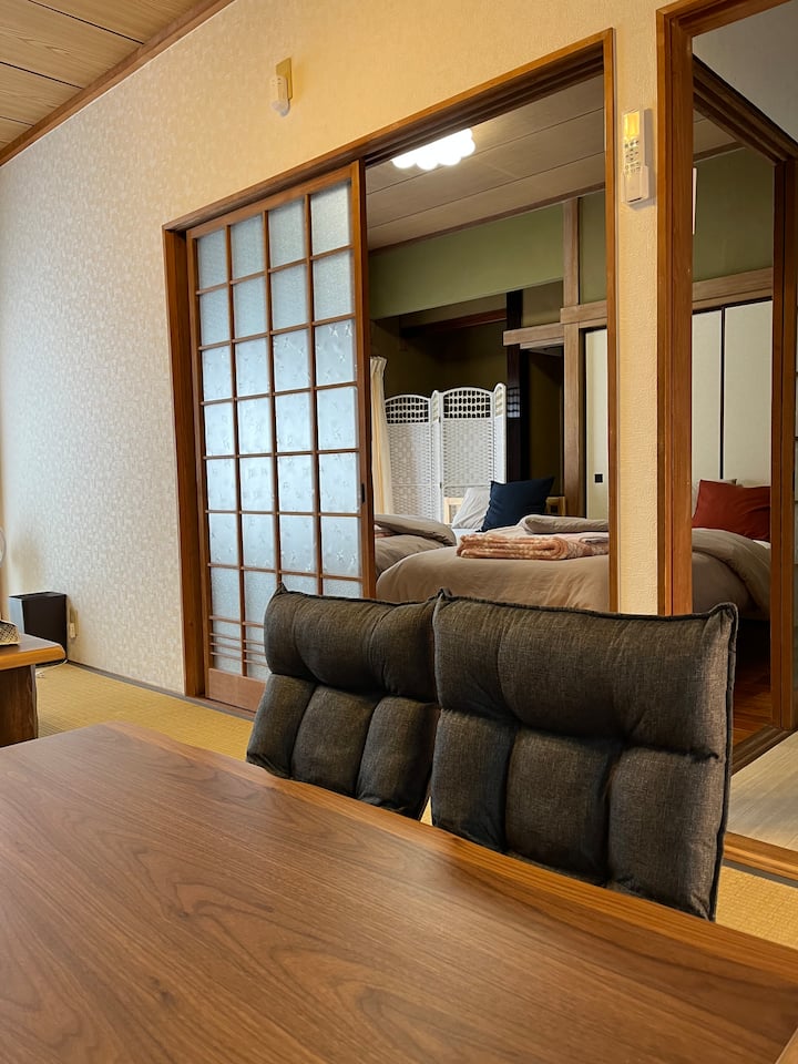 一軒屋をまるまる一棟貸・1組様最大10名宿泊可能、大分の城下町臼杵に泊まって、大分を周遊。 - Ōita