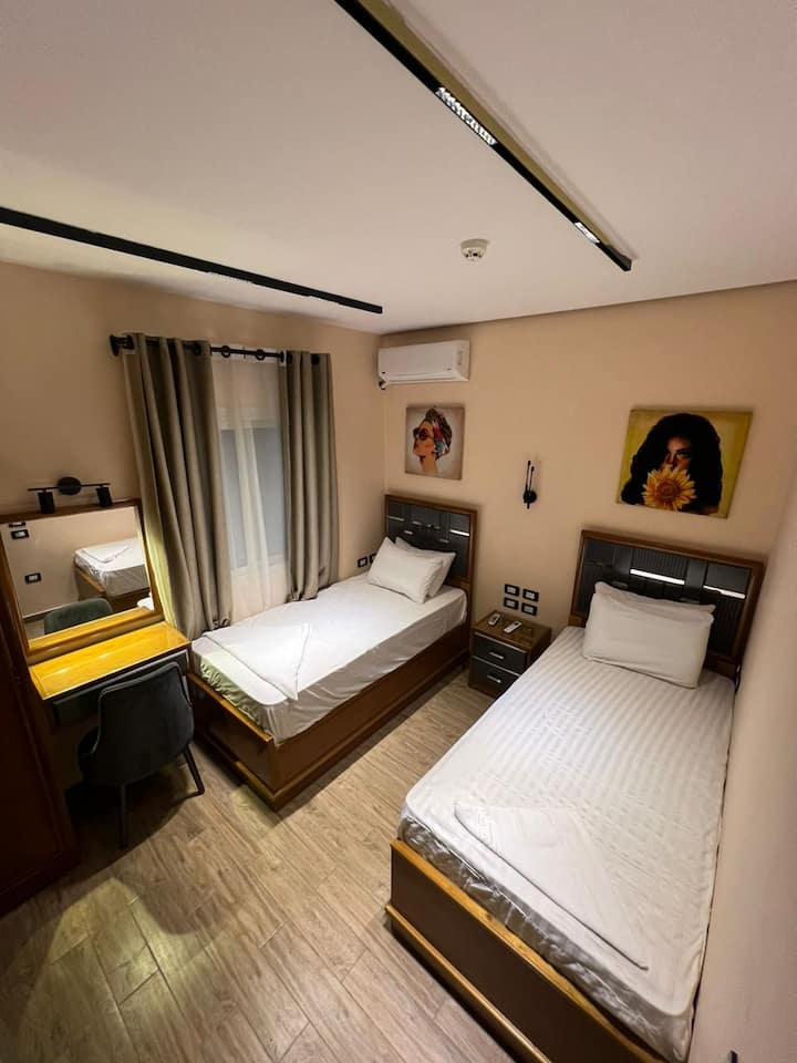 Space Hostel - Cairo