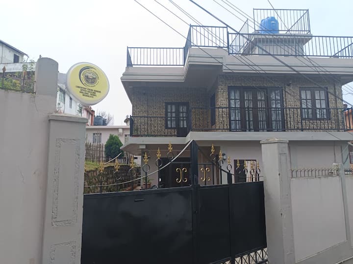 Peaceful Shillong Homestay: Walk To Golf Course - 실롱