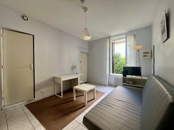 Studio Spacieux Avec Terrasse @Tours Hyper Centre - Tours