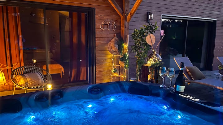 Chalet Zénaé -Week-end Romantique Avec Spa & Sauna - Cantal