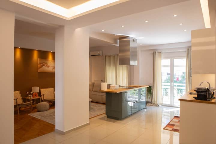 E35 By Spitisou - Athén