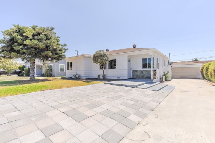 Cozy & Comfy 3br Home In West Covina - West Covina, CA