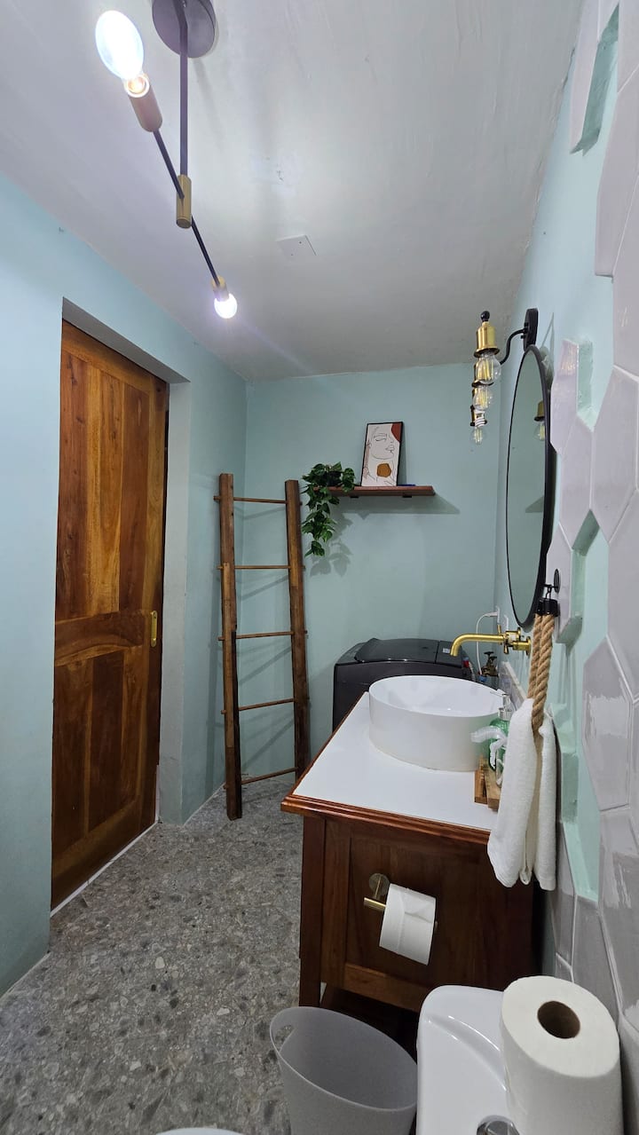 Lagoon's Hidden Nook | 15 Mins From Airport - Montego Bay