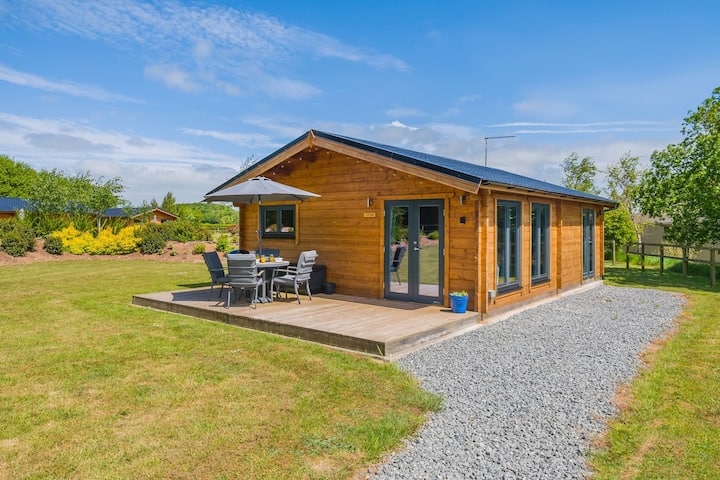 Cottam - Beautiful Lodge @ Kesters Country Lodges. - Driffield