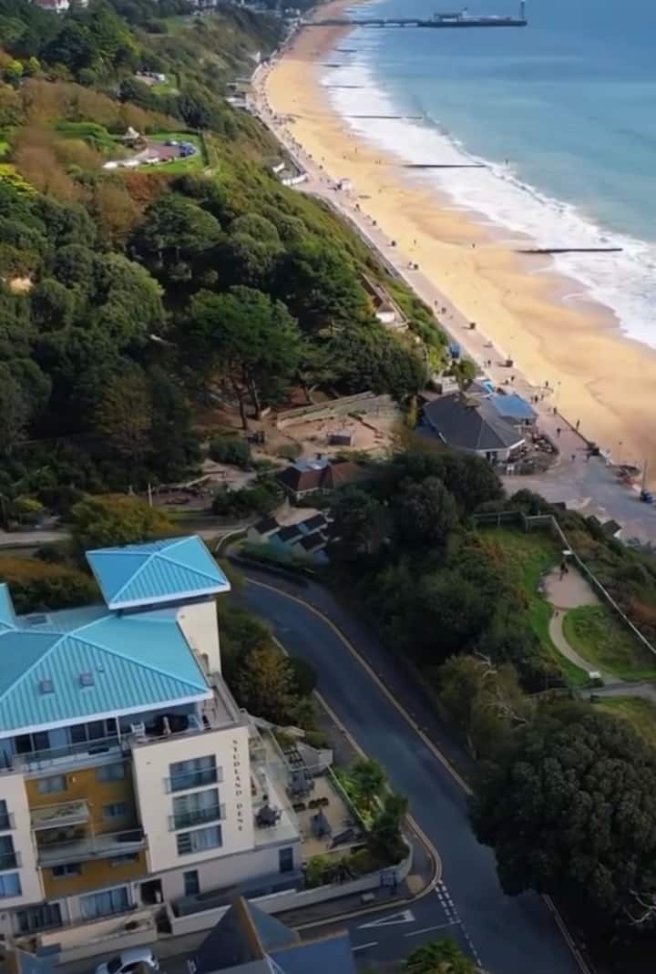 Beachside Stay For 10ppl - Bournemouth
