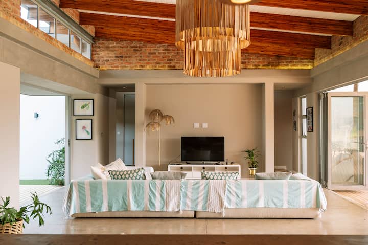 Welcome To Your Tranquil Retreat In Simbithi - Dolphin Coast